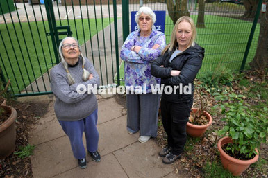 39942701-Maureen Veck, Judith Mundy and Tania Ritchie from Willow ...