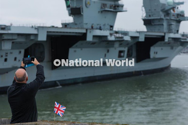 39946167-HMS Prince of Wales returns to HMNB Portsmouth Picture: Chris ...