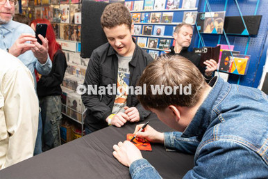 39951286-Dexter Baker from The K's signed autographs of their new album ...