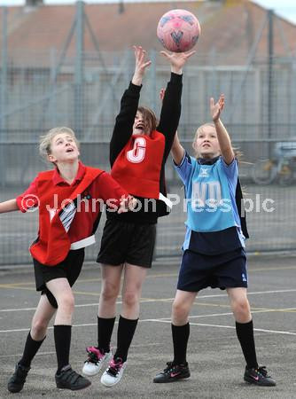 20134394-Allstars action from the year 7 netball match between Unity ...