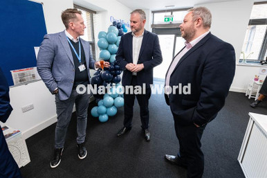 39955102-Dan Archer, Chief Executive and Founder chats with Pendle MP ...