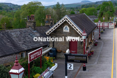 39965852-Settle. Village of the Week. Settle Railway Station. Picture ...