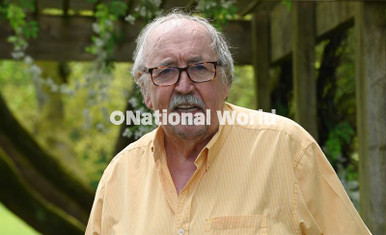 39967067-Bill Kenyon, owner of Holland Hall, Up Holland. Details his ...