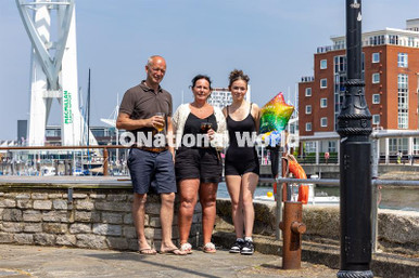 39968787-Terry Marsh (48), Leanne Marsh (46) and Sienna Marsh (15 ...
