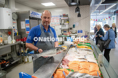 39971368-Saturday Special on the regeneration of Barnsley - Fishmonger ...
