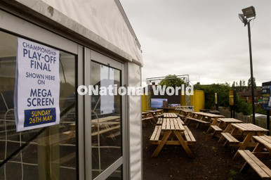 39974838-The Old Peacock pub at Elland Road, Leeds, gets ready for th e ...