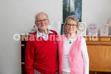 39467483-Pauline and Willie Sinclair are celebrating their diamond ...