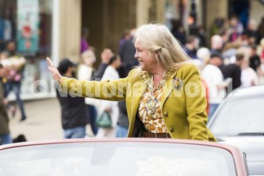 39471488-Halifax Gala. Mayor of Calderdale councillor Angie Gallagher ...