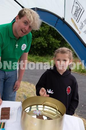 39483700-Floating flowers, made by Felicia Bartey, eight, helped by ...