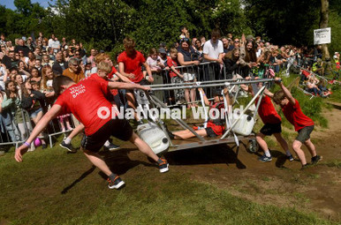 39983748-Knaresborough Bed Race. Competitors are pictured crossing the ...