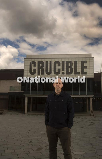 39984806-Sheffield Theatres' artistic director Rob Hastie who is ...