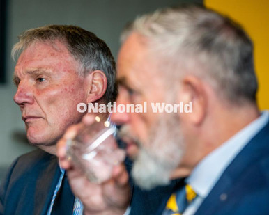 39984797-Gary Hetherington, chief executive officer of the Leeds Rhinos ...