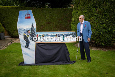39984904-Nonagenarian Derek Parker from Hebden Bridge with his coffin ...