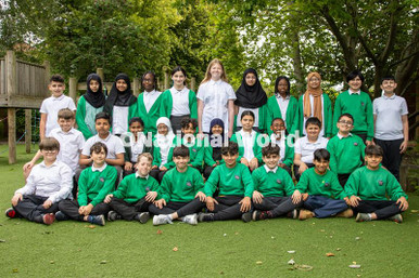 39988127-Year 6 leavers photos from schools throughout the region ...