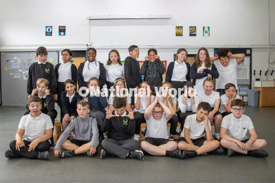 39988291-Year 6 leavers photos from schools throughout the region ...