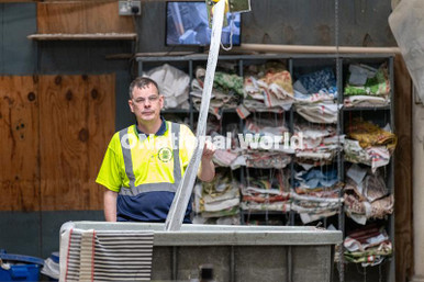 39989257-Factory tour of Standfast & Barracks as they celebrate their ...