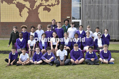39998435-Woodston primary school year 6 leavers (2) Y624 NNL-240520 ...