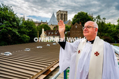 40006441-The Very Reverend Dominic Barrington, Dean of York, giving his ...