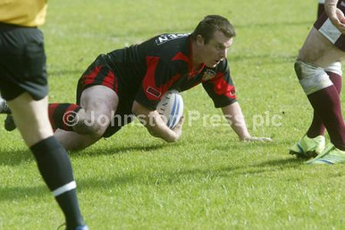 38059905-rugby league - Ovenden black v Millom Brett Steele touches ...