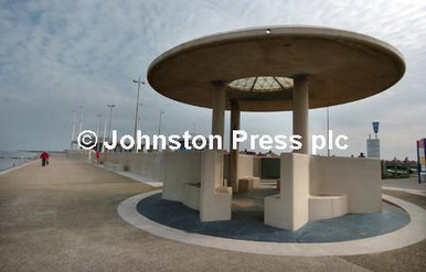 23688146-Pics for spread on the Fylde Coast s brand new promenades ...