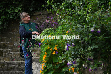 40019432-Grassington in Bloom have been invited to represent Yorkshire ...