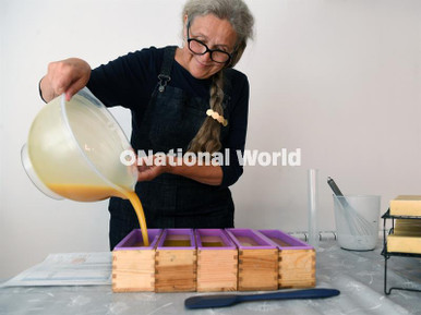 40025245-Clara Challoner Walker at Cosy Cottage in Malton. 20th August ...