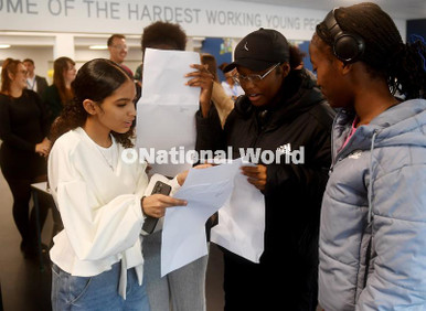 40025297-Pupils receive there GCSE results at Dixons Trinity Chapeltown ...