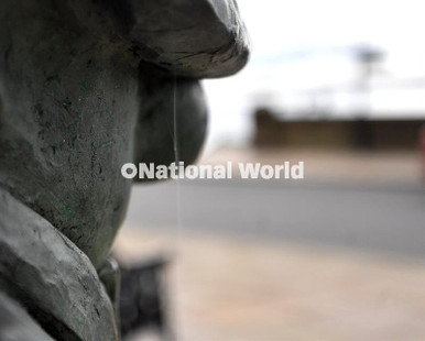 40034302-The Andy Capp statue, Headland, Hartlepool. Picture by FRANK ...