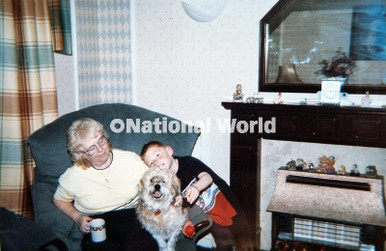 40040447-John Devlin . Paisley, Tannahill. Various photos of families ...