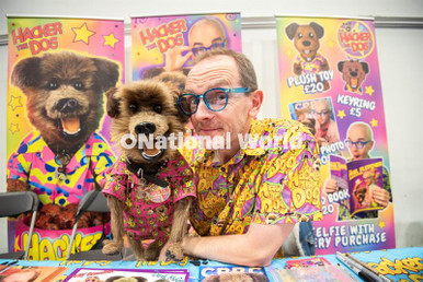 40042086-Wigan Comic Con 2024 LEP-240928-193108001 LEP-240928-193108001 ...