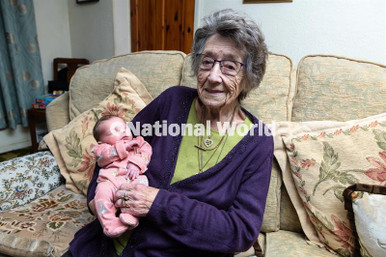 40049617-Great Great Grandma Joyce Porter with the newest member of the ...