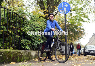 40055663-John Devlin 30/10/2024 GLASGOW. Alastair Dalton on his bike ...