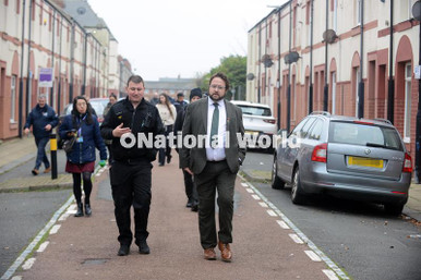 40059160-Walkabout by Hartlepool’s Safer Streets 5 team in the Victoria ...