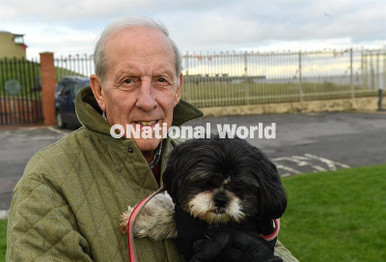 40074141-Tilley with her had John Ainsley Picture by FRANK REID NEP ...