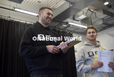 40074296-Rehearsals got under way at Fareham College on Tuesday ...