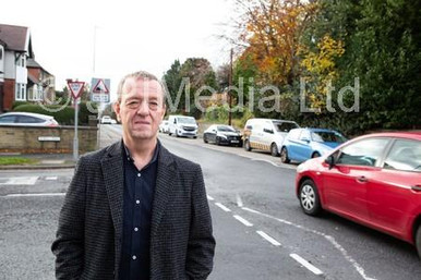 39269692-Keith Mallinson has gathered more than 600 names on a petition ...