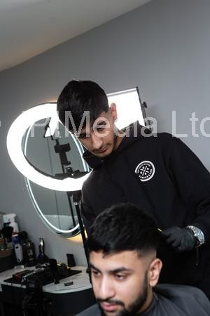39269714-Ismaeel Nawaz Isy a 16-year-old barber at 1Kal Barbers in ...