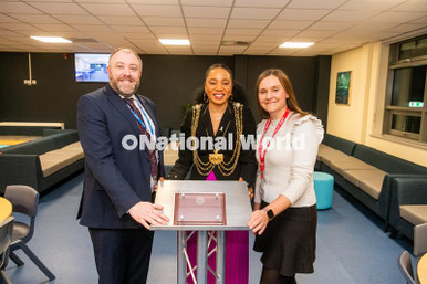 40091046-The official opening of Temple Moor High School's new £2.6m Sixth Form Building ...