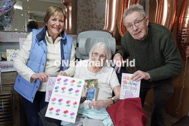 40106592-100th birthday celebrations for Margaret Cannock at Valley ...
