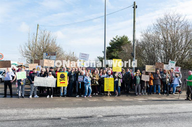 40133141-Protestors at Jameson Road Landfill protest in Fleetwood ...