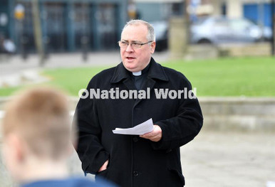 40292849-The Very Rev. Canon Paul Douthwaite conducting the walk of ...