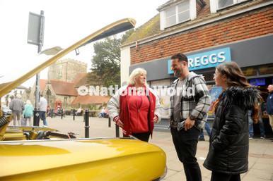 40305521-The Port Solent Car Meet came to Havant town centre for the ...