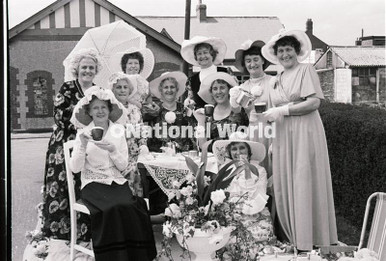 40314539-RETRO - 1979 - WIGAN Higher Ince May Queen, May 1979. LEP ...