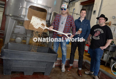 40316754-Rotherham band Indra at Chantry Brewery, where their charity ...