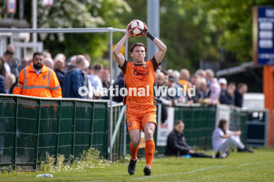40320020-AFC Portchester hosted Hamble Club at the On-Site Stadium on ...