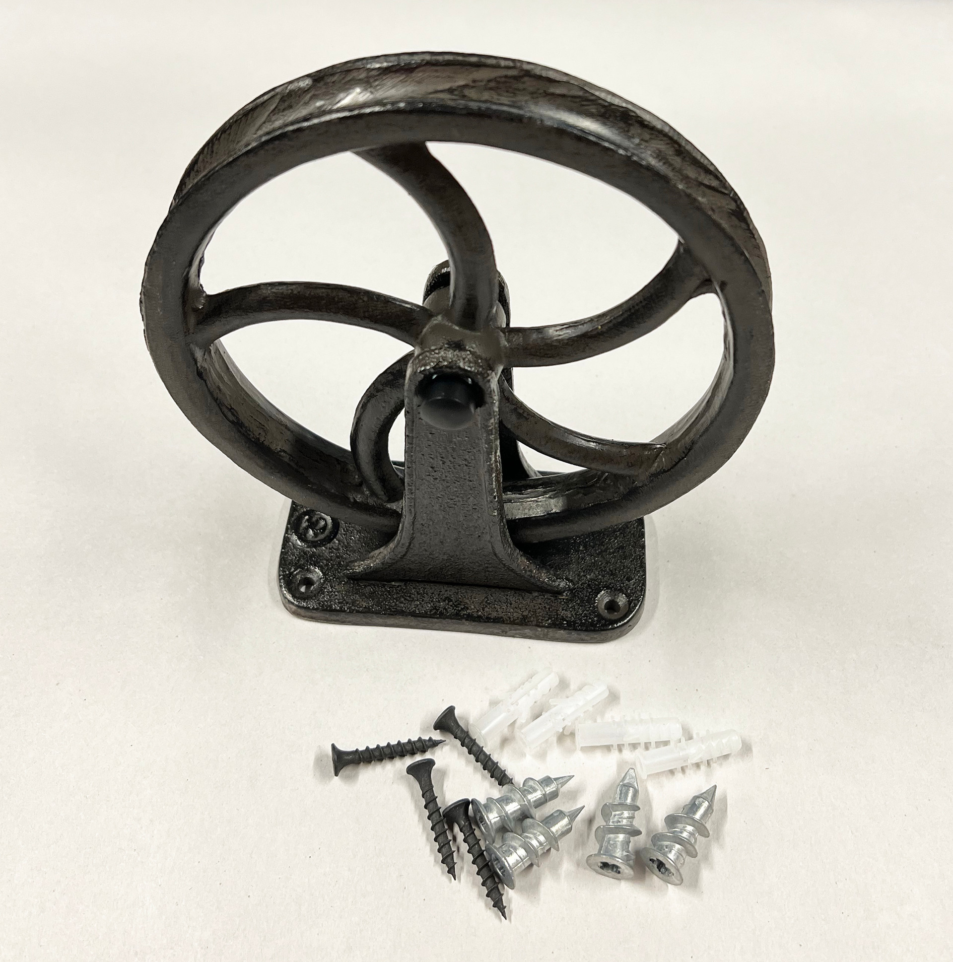 Industrial Pulley Wheel and Bracket - 6"