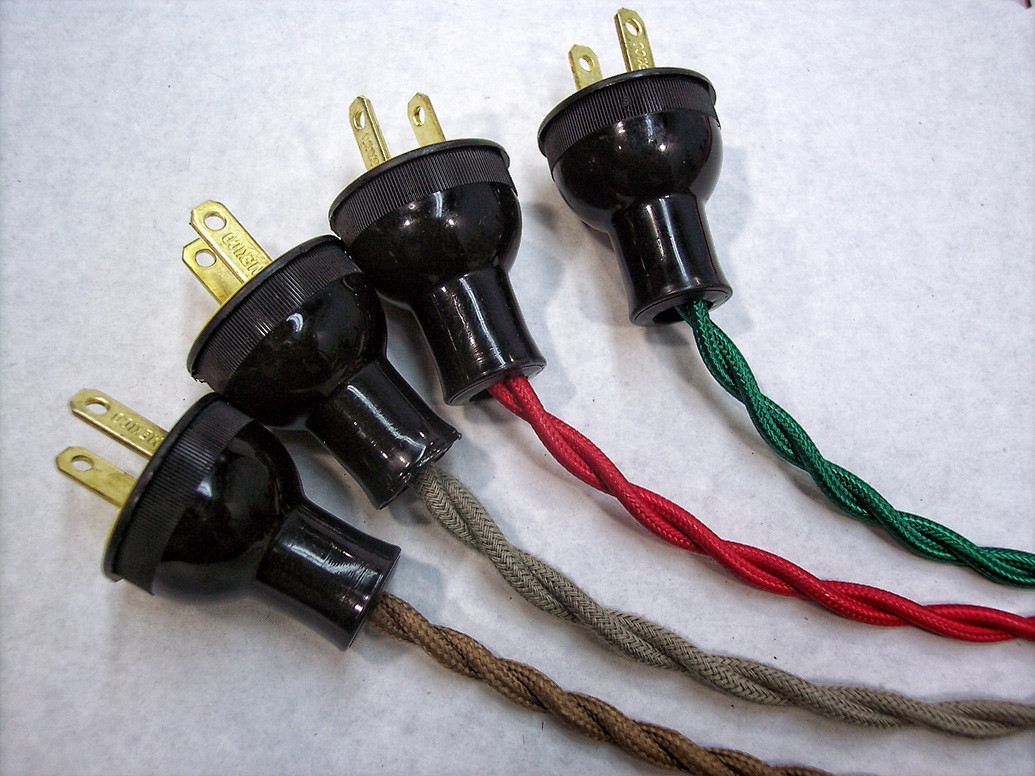 Vintage Style Round Plug