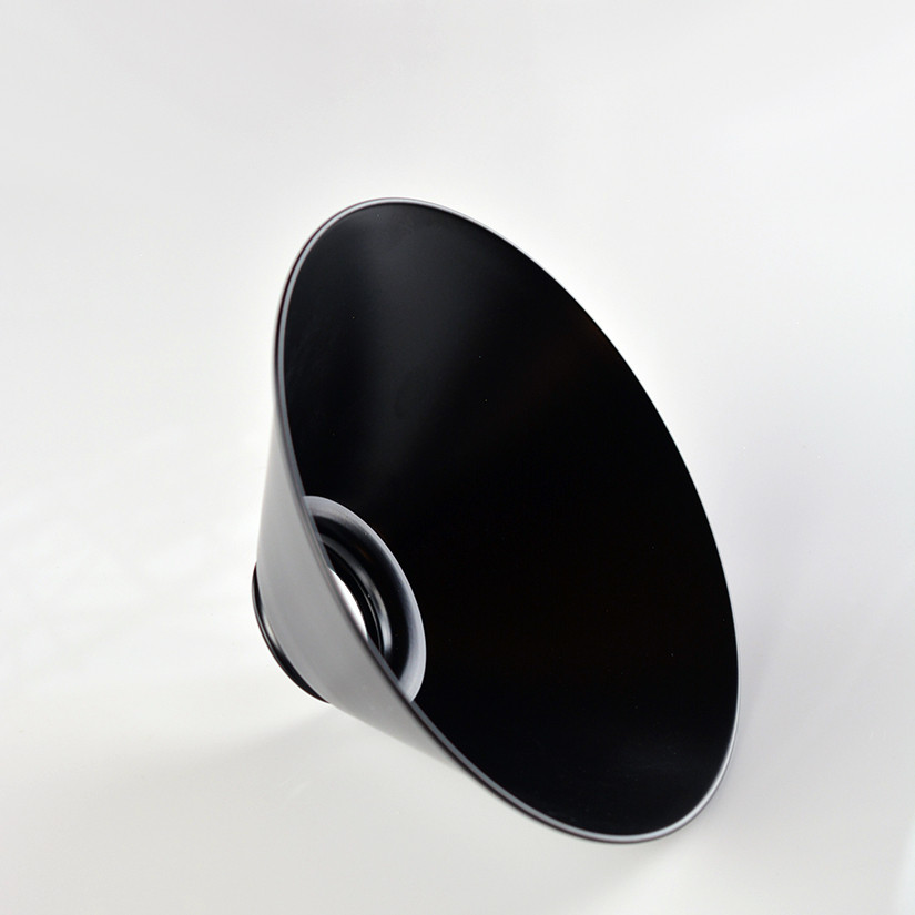 8" Black Metal Shade