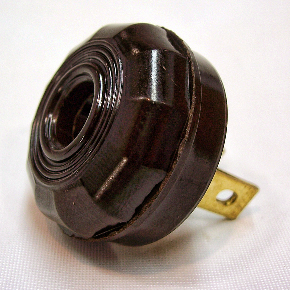 Antique Plug - Brown