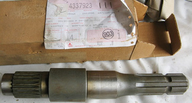 4337923 AGCO 540 PTO SHAFT 1-3/8" 6 Spline, 7085, 7110 Deutz Allis ...